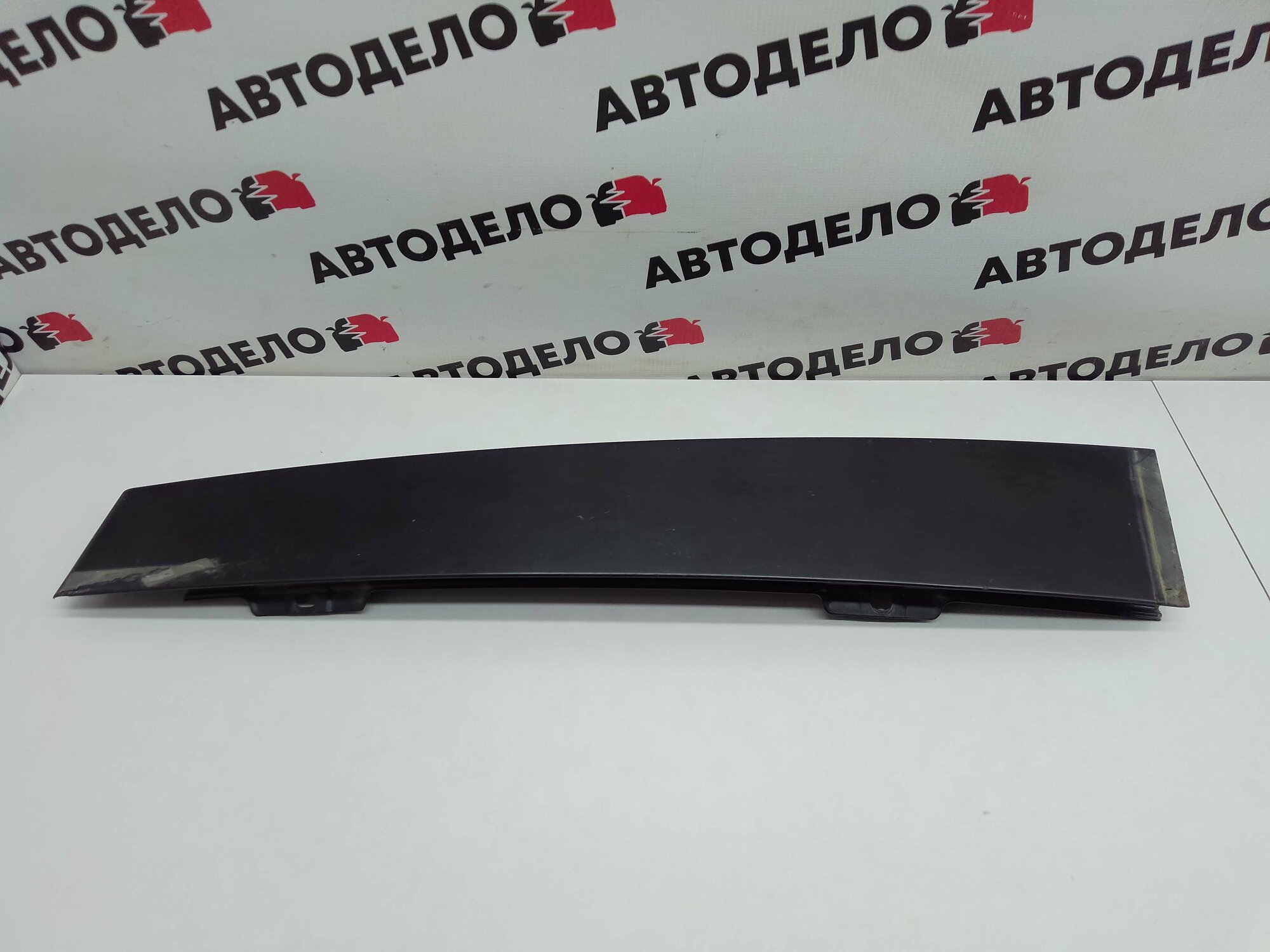 Молдинг двери з/п Volkswagen Golf MK5 2006 г.в