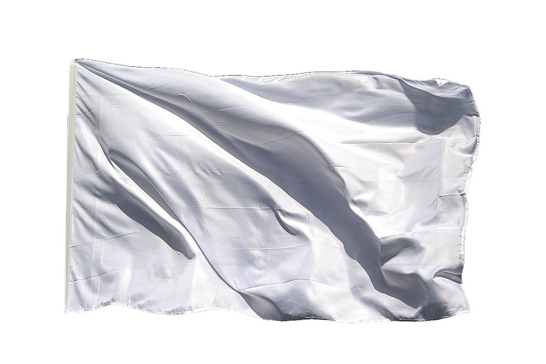 Белый флаг на флажной сетке, 70х105 см - для флагштока