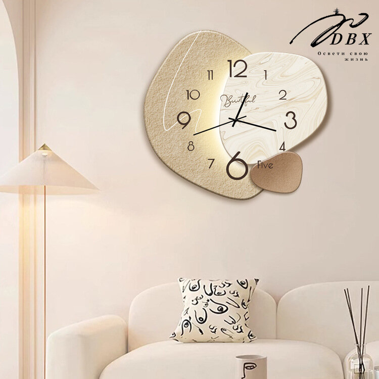 Настенные часы "Ши Гуан", 29 см х 28 см