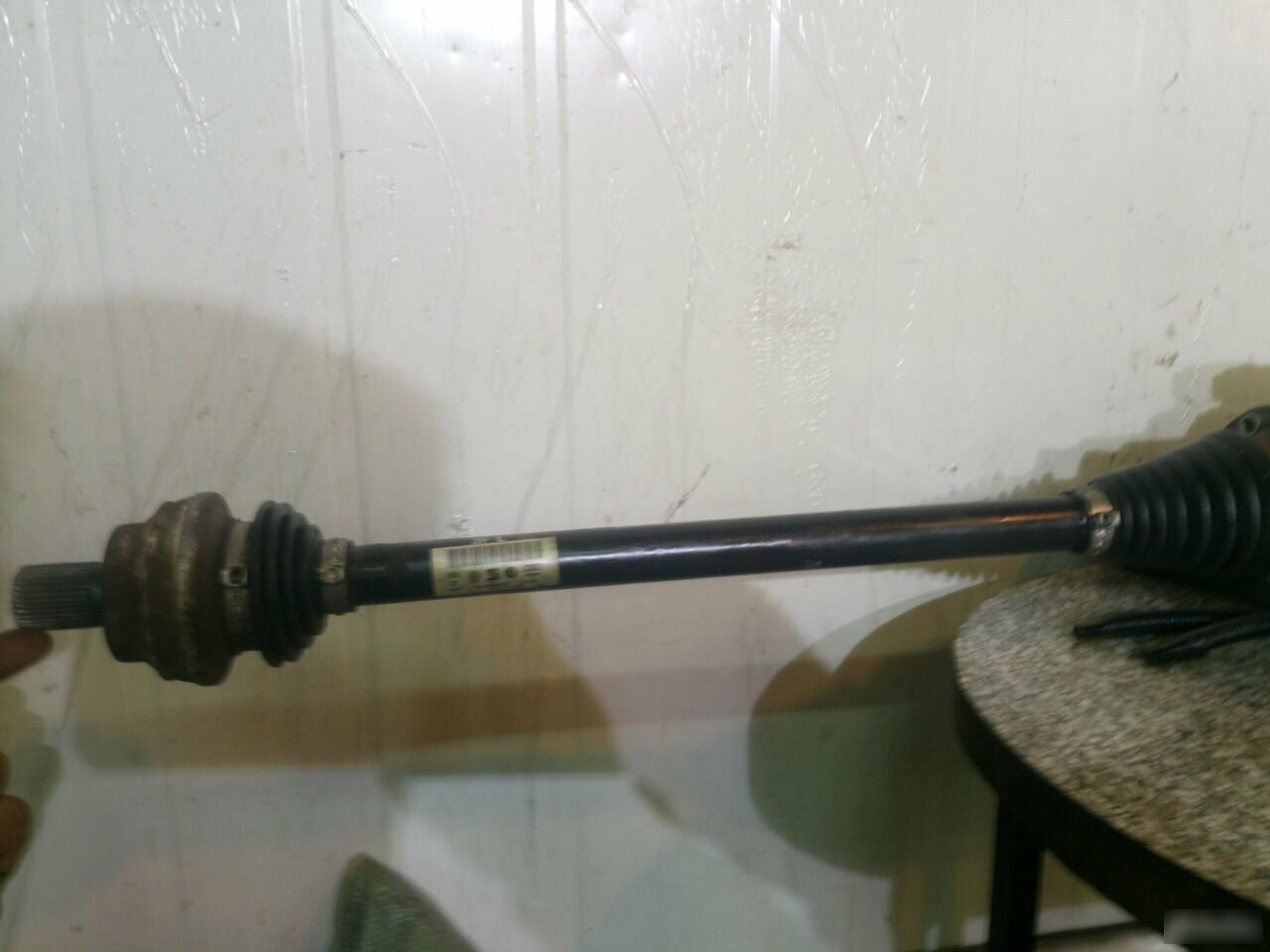 Полуось передняя левая Skoda Yeti рест. 2016 1K0407271EE