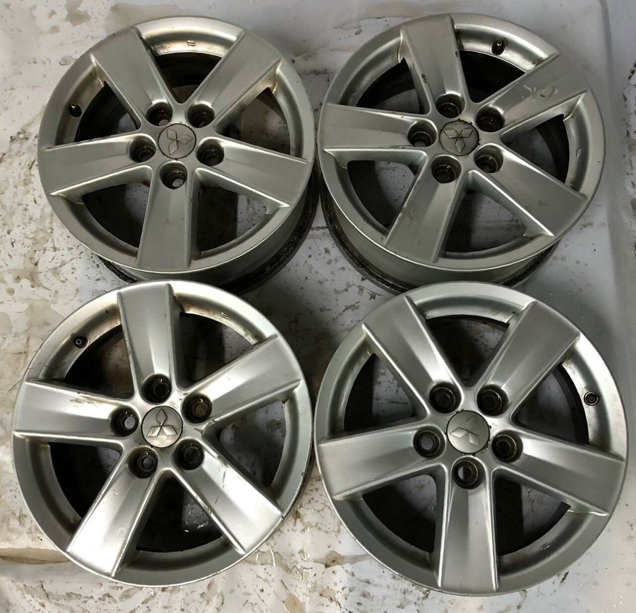Колесные диски Mitsubishi 16x6.5 PCD 5x114.3 D67.1 ET46 (оригинал)