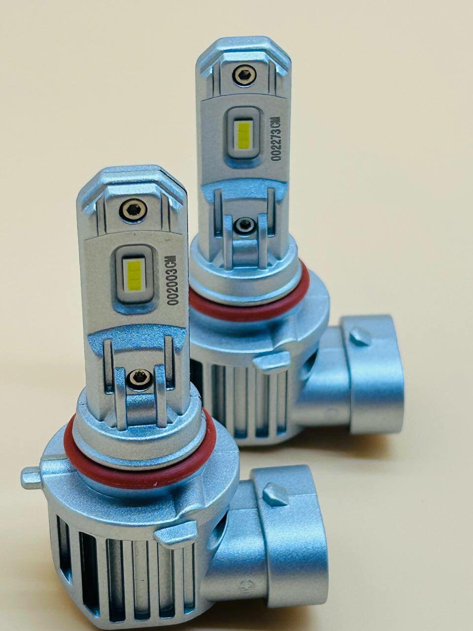 Светодиодная лампа P12 HB4 9006 LED 12-24V