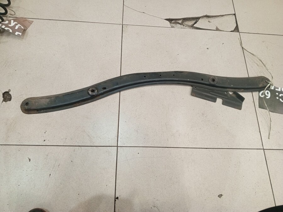 Кронштейн глушителя от Ford Focus 2 2008-2011