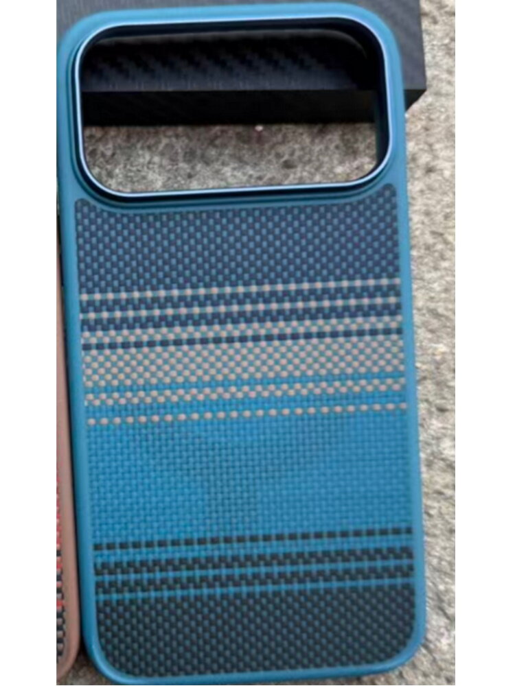 Карбоновый чехол Carbon Shield для iPhone 17 Pro Max с Magsafe Buttons Moonrise Blue