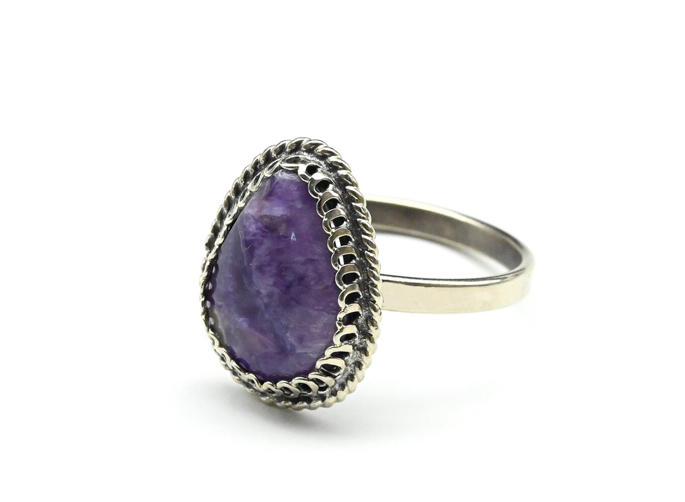 Кольцо, чароит