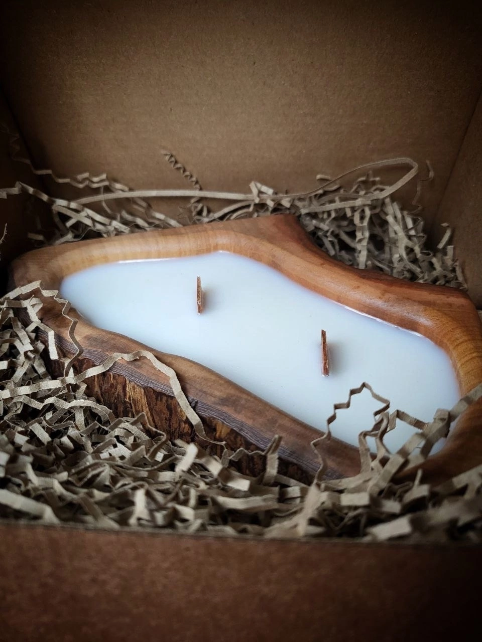 Свеча ароматическая в дереве "EX-N Благоухающий цветок" 300ml, UNDERSUN