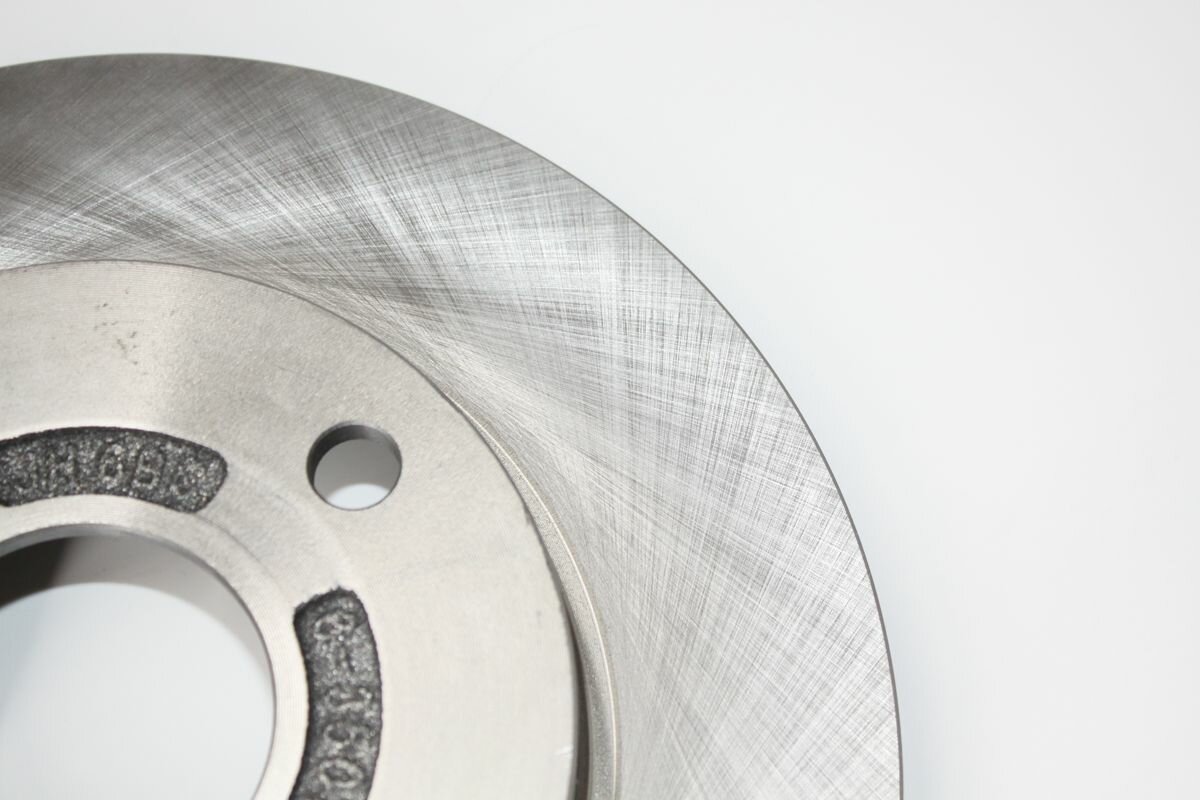 Диск тормозной передний Chery Fora , Vortex Estina / Чери Фора , Вортекс Эстина A213501075