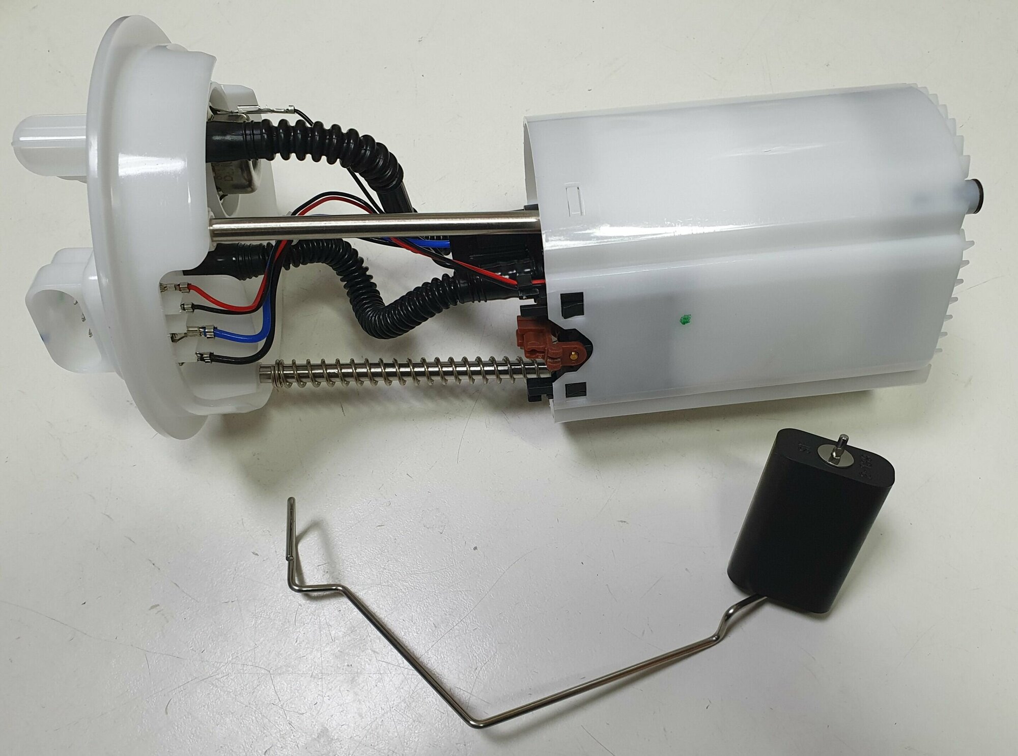 Насос топливный Chery Fora [2.0 16V 5MT седан]