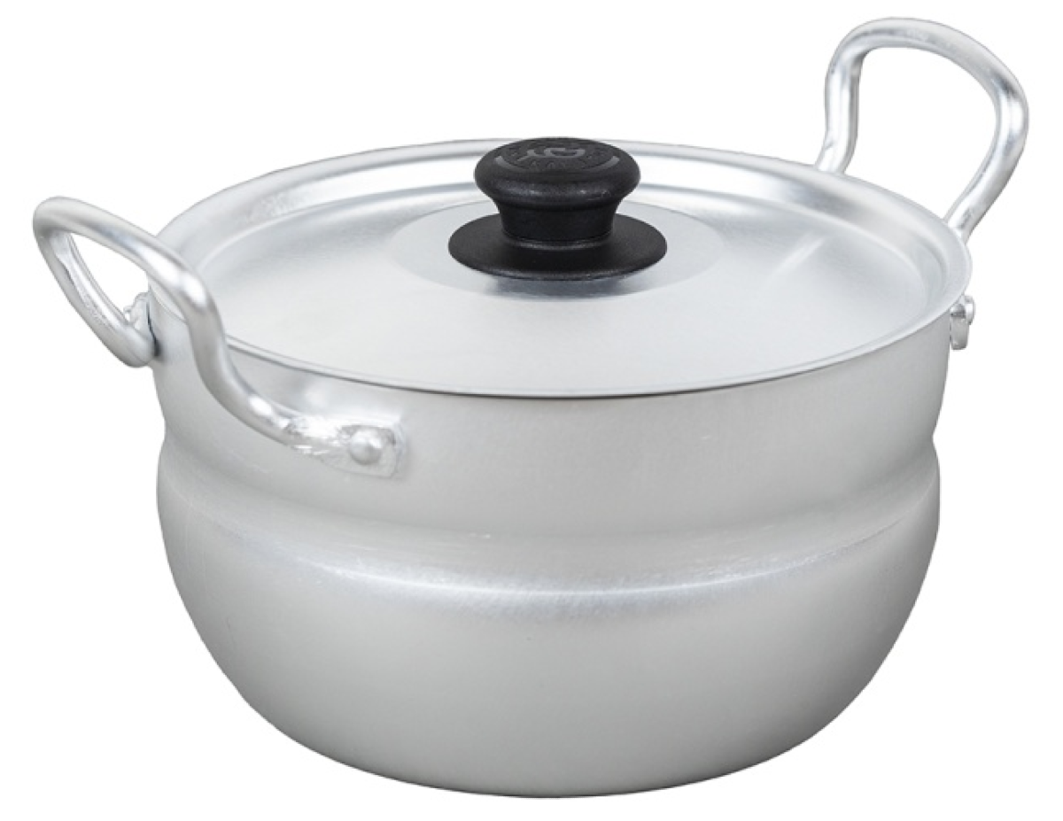 Кастрюля алюминиевая Калитва, объемом 4.5л с металлической крышкой, для газовых и электрических плит / посуда для кухни