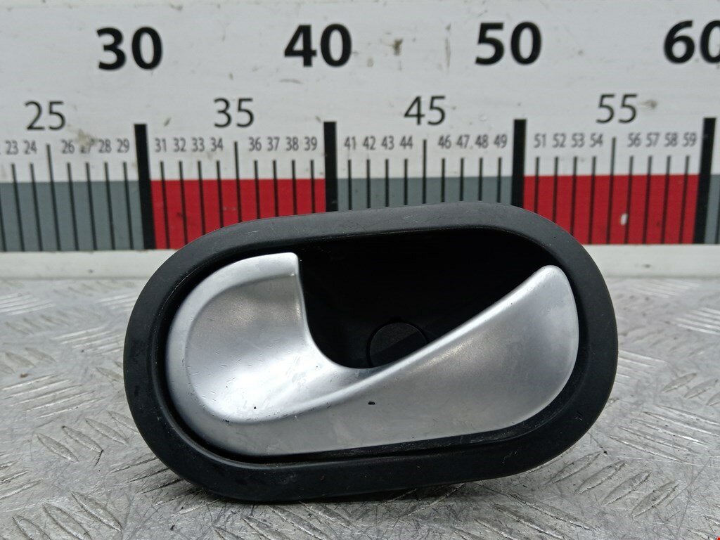 Ручка двери внутренняя передняя левая Renault Megane 2 8200028487 арт. 1986980