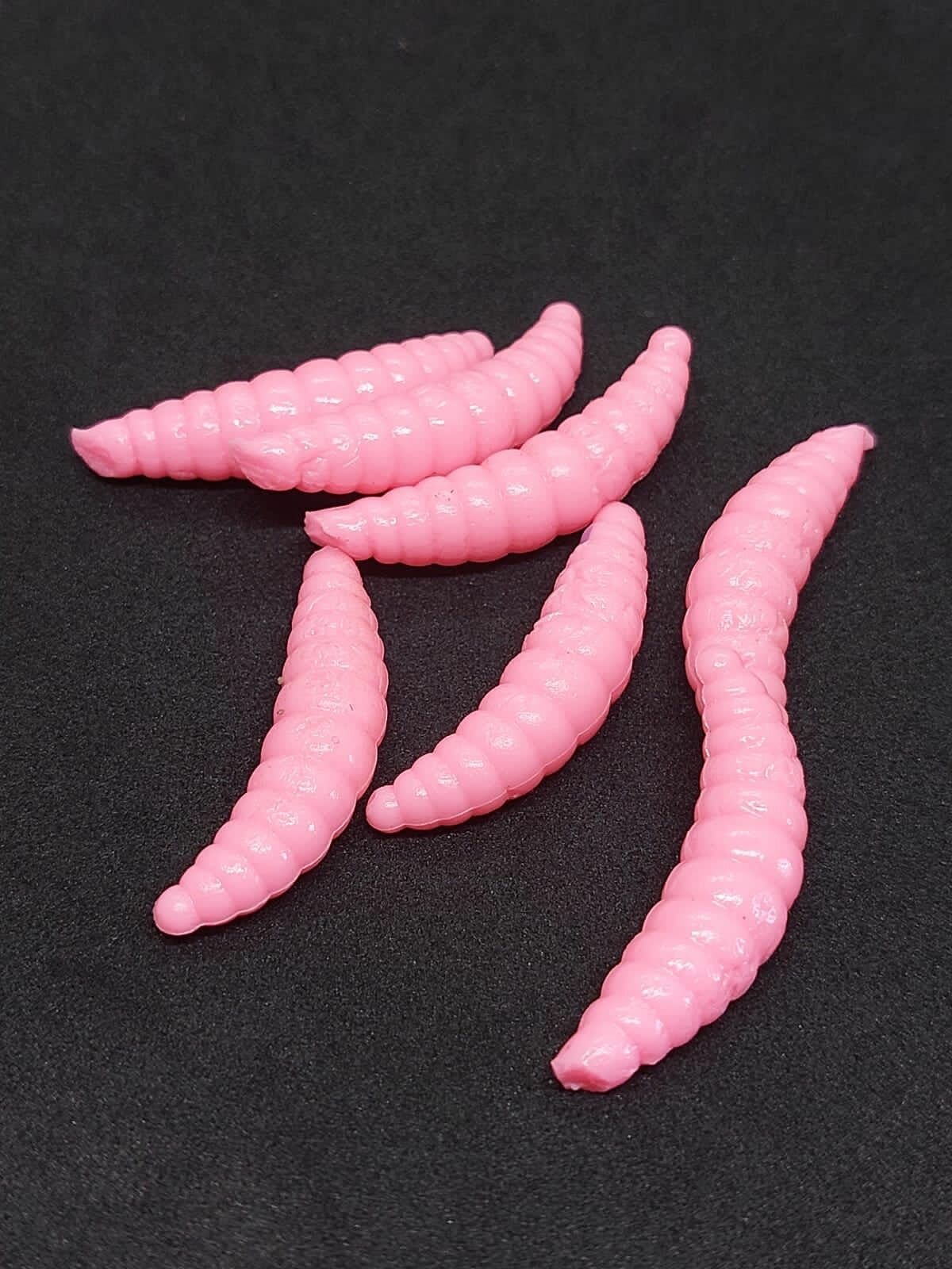 Форелевая силиконовая приманка Maggot 1.6. 38 мм. Барби