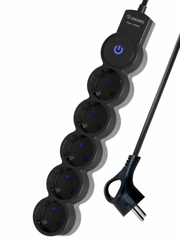 Удлинитель 5х3м с заземл. IP20 с выкл. 10А 2200Вт 220В защ. шторки ПВС 3х1 черн. Космос YKsm3m-5g-Z-V10A-B