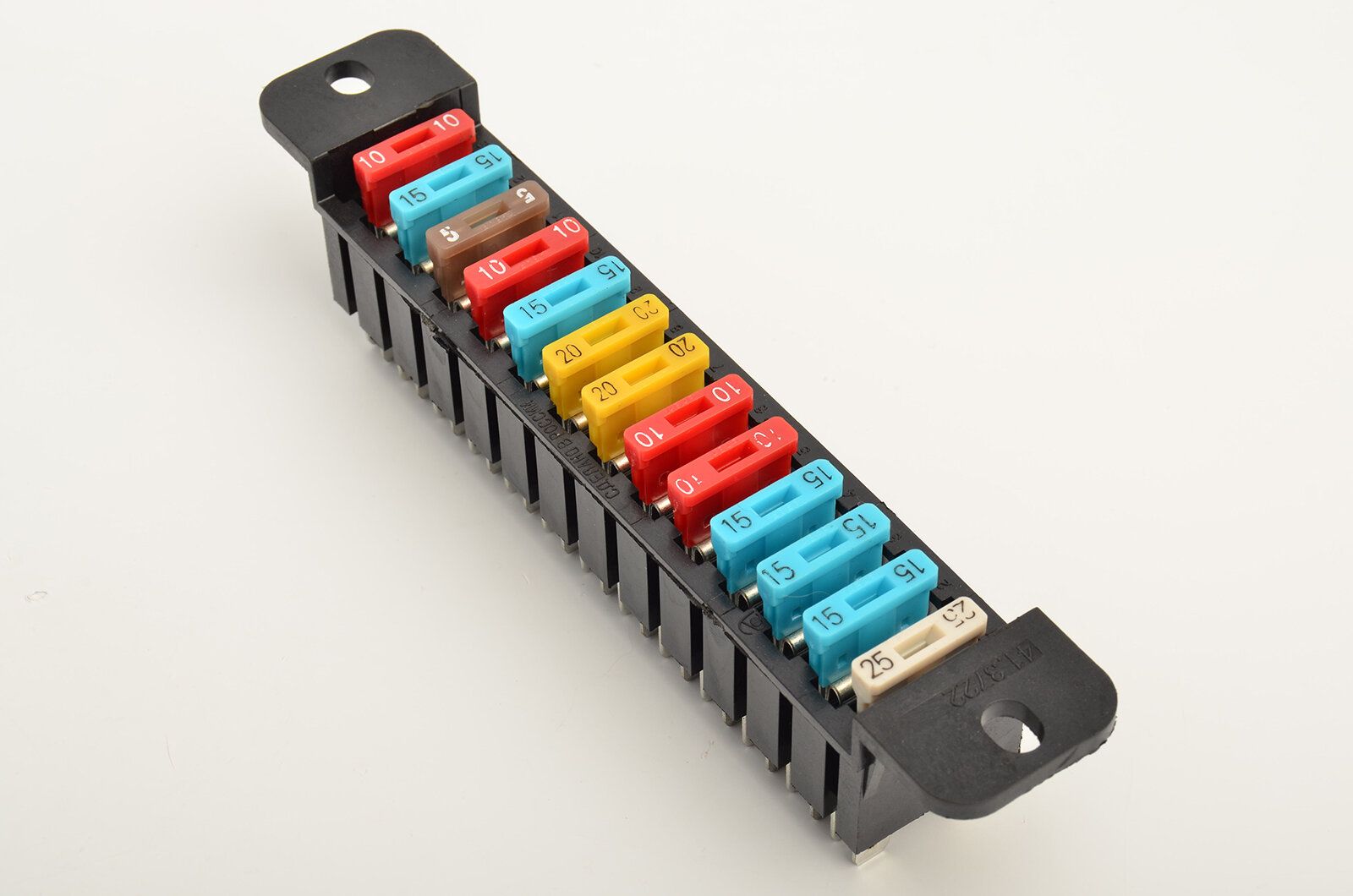 Блок предохранителей 2101-06, 21213, ГАЗ нового образца большой 13 предохранителей Евро 41.3722 АВАР