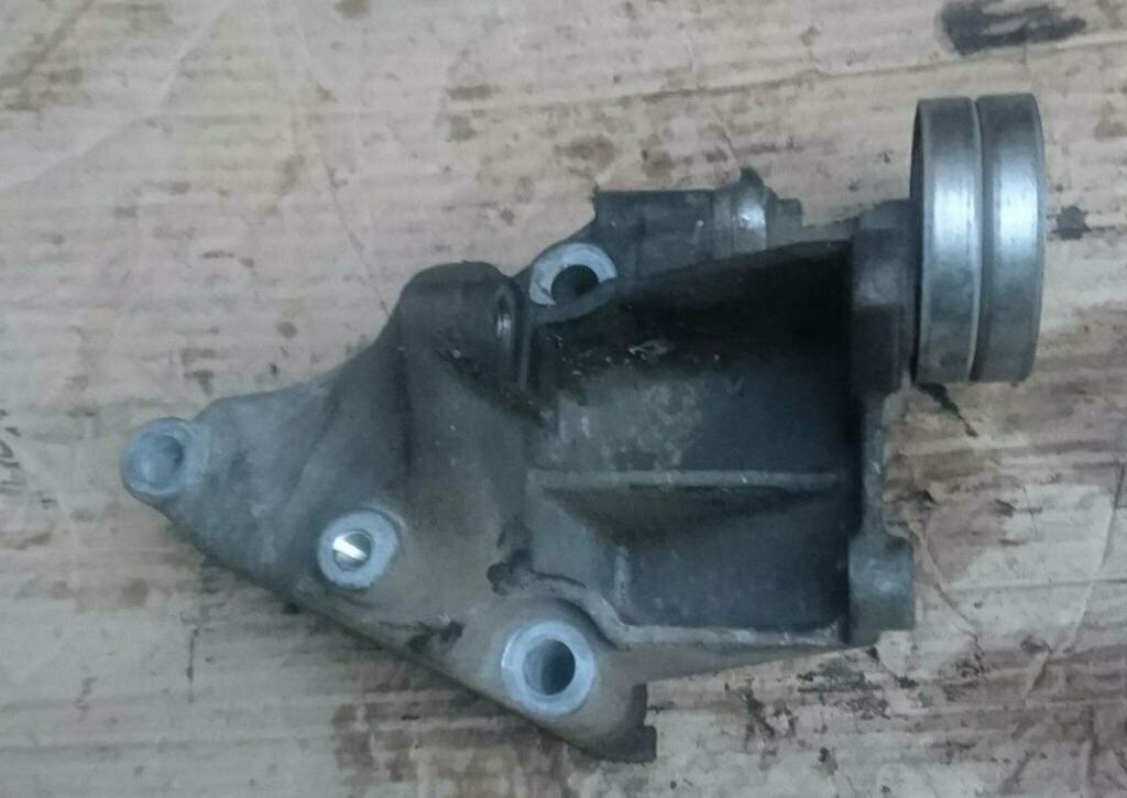 Кронштейн гидроусилителя Opel Frontera B 2000