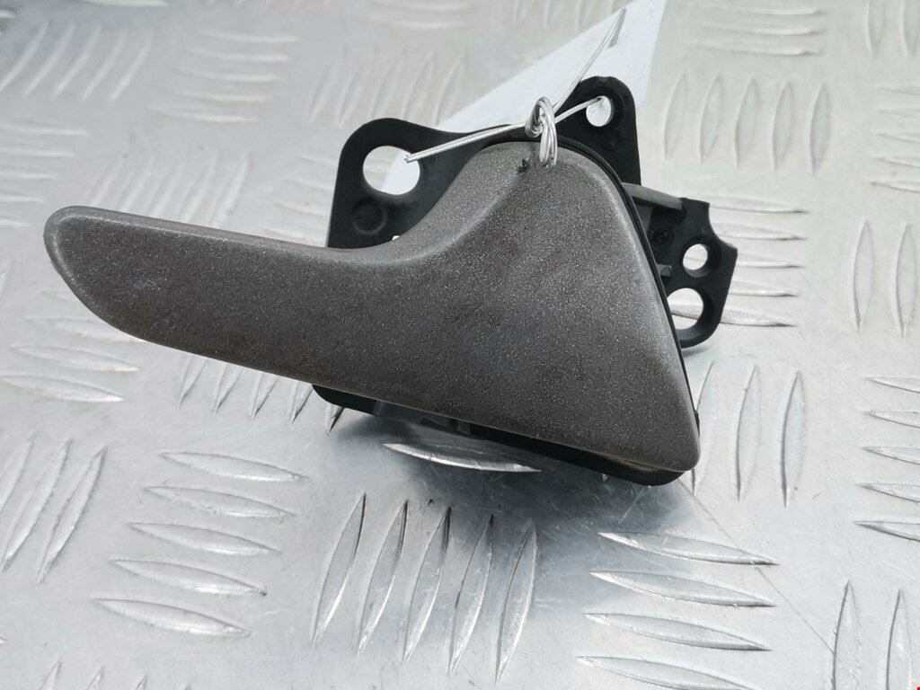 Ручка двери внутренняя передняя правая Mercedes Sprinter 2 (W906) A9067600261 арт. 1650587