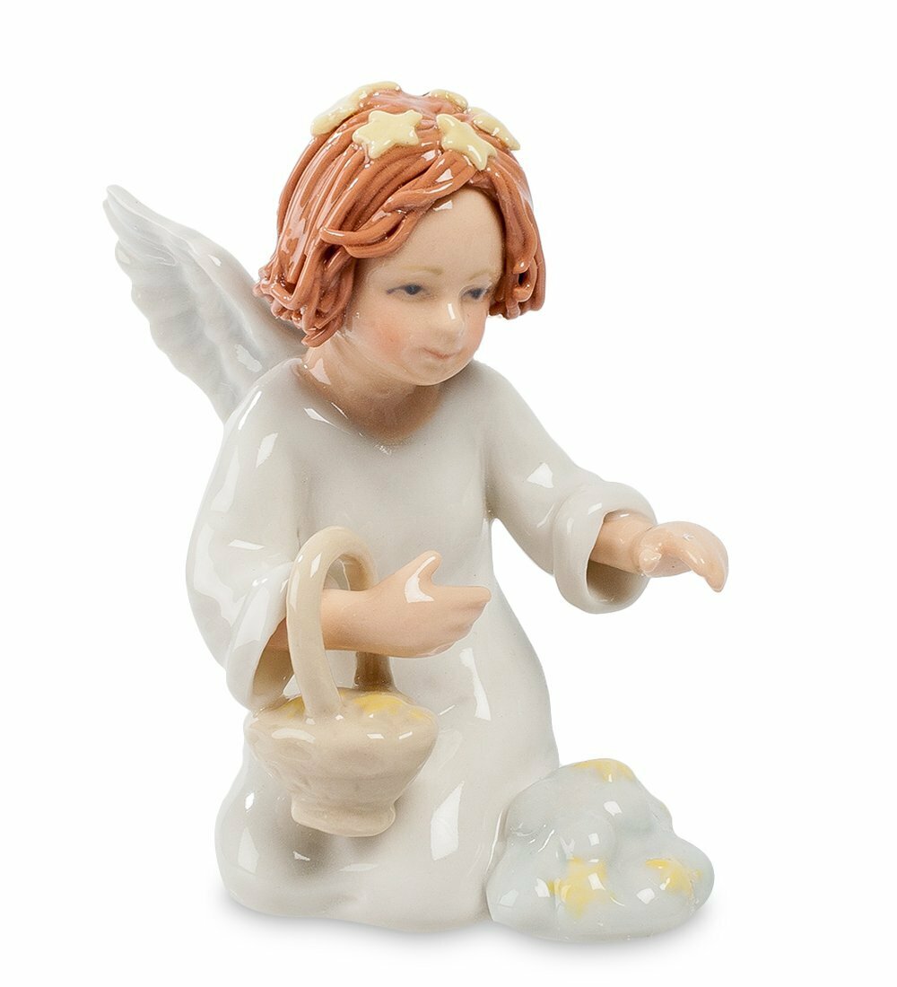 Фигурка из фарфора 'Ангел'