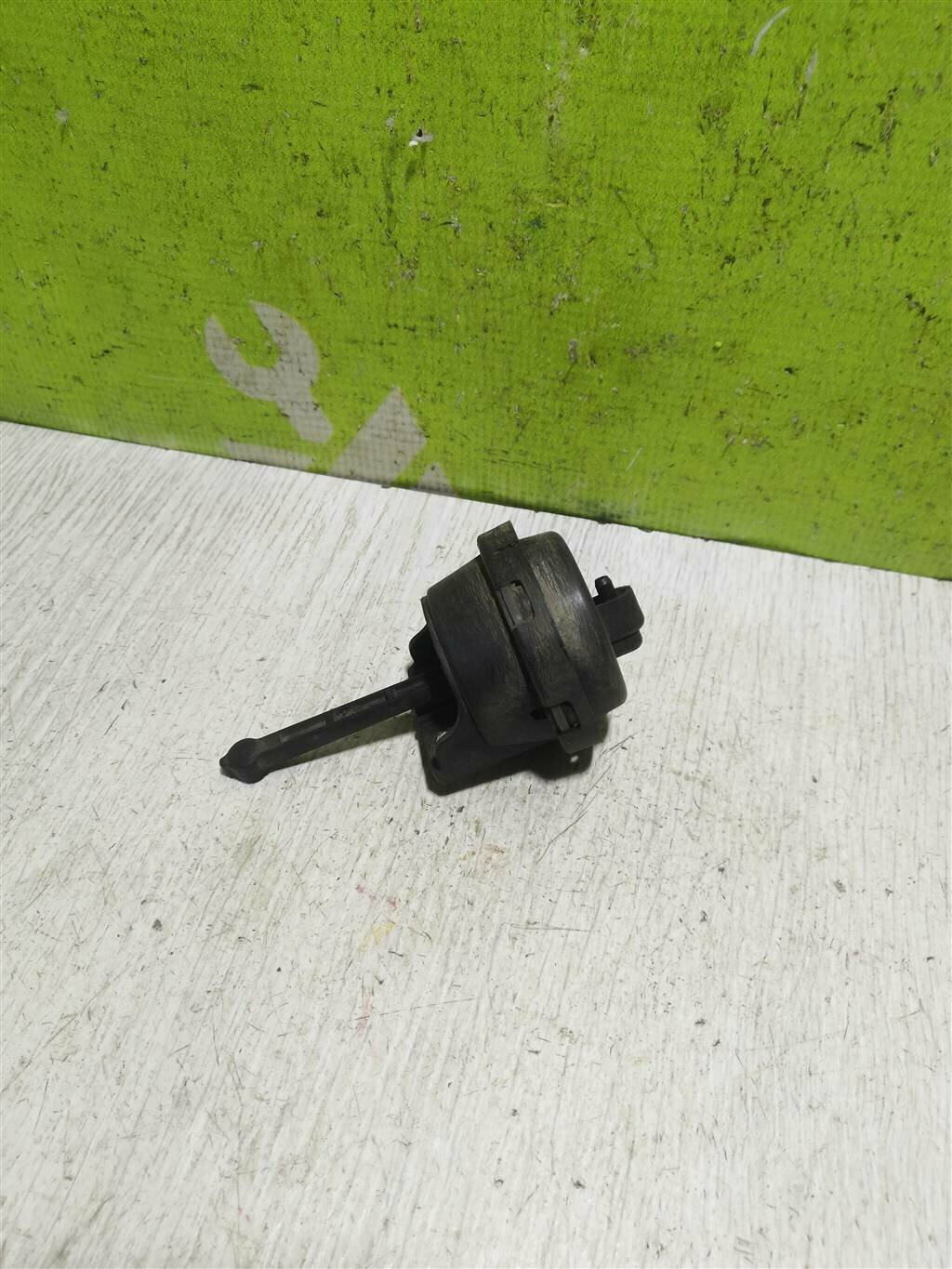 Клапан воздушный LADA VESTA 15-19