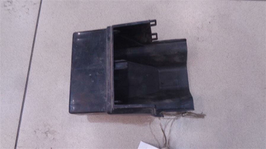 Корпус блока предохранителей подкапотного от Nissan Fuga 2004-2009