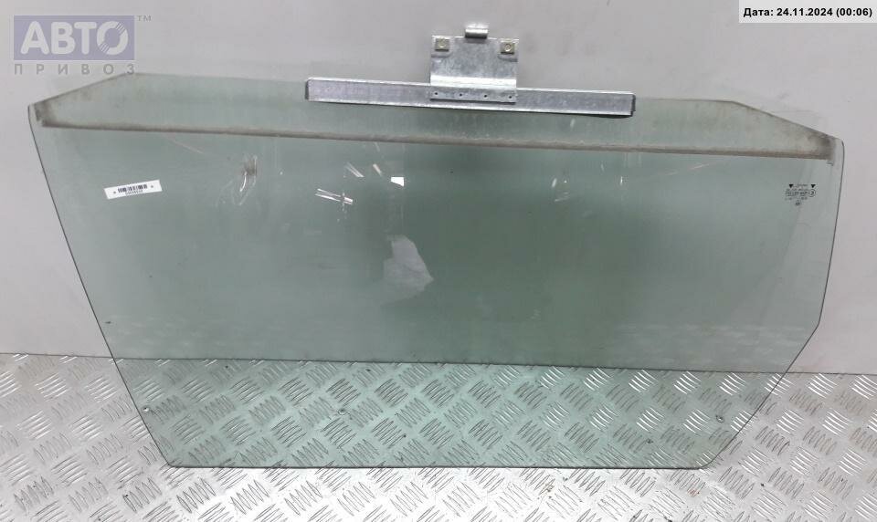 Стекло двери задней правой Volkswagen Passat B4