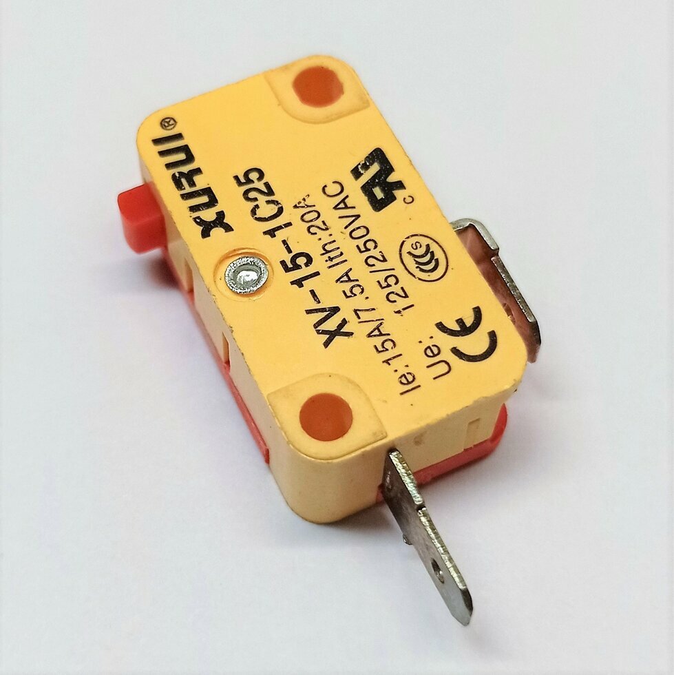 Микровыключатель пилы Калибр ПТЭ-1800/255 ПТЭ-1900/255ПРм ПТЭ-1700/210ПРм ЭТФ-1000П ЭТФ-1200А кнопка XV-15-1C25 8А 250В