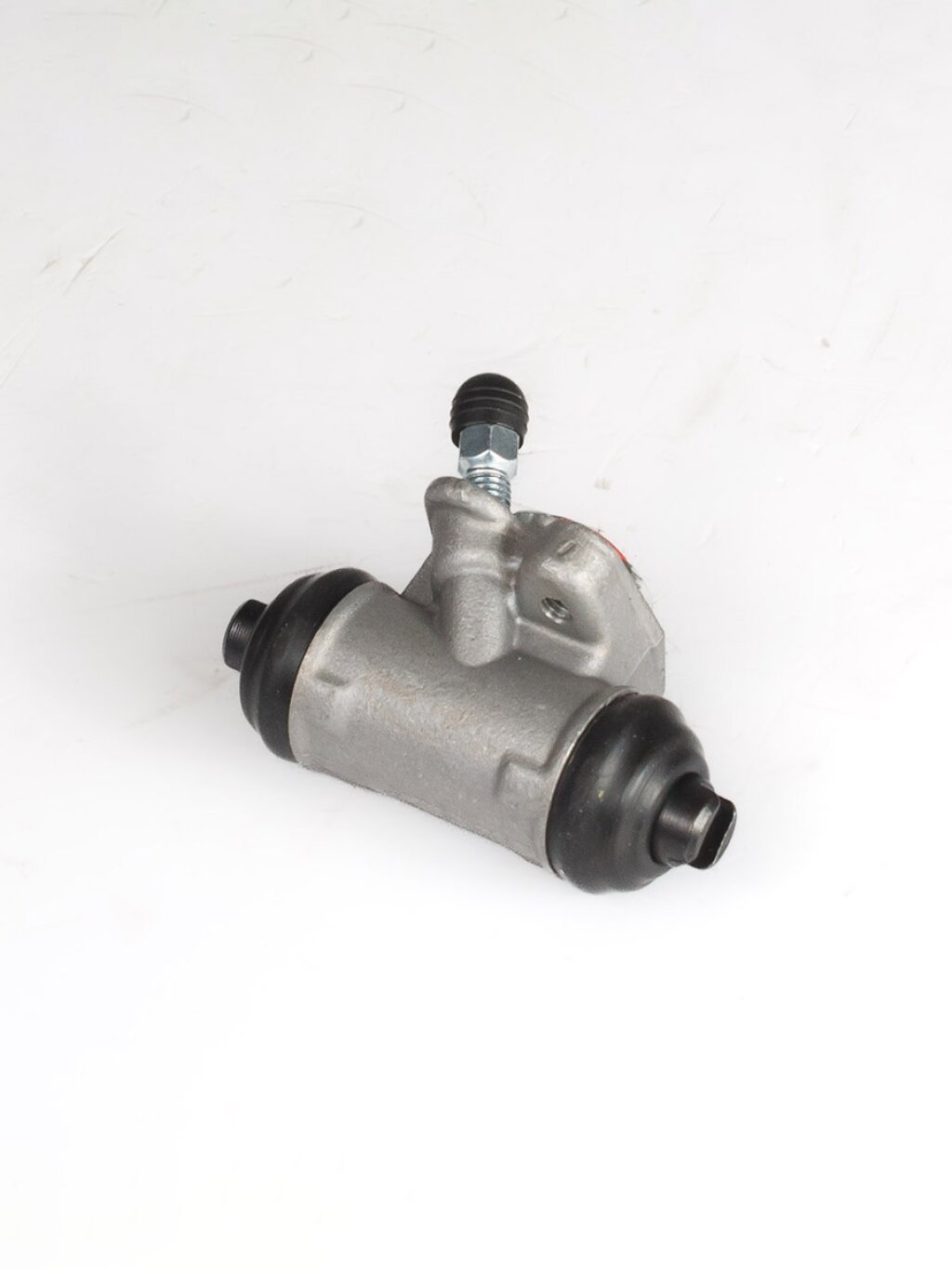 Цилиндр торм раб Geely 1014003193