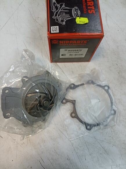 Насос водяной MAZDA арт. J1513055 NIPPARTS