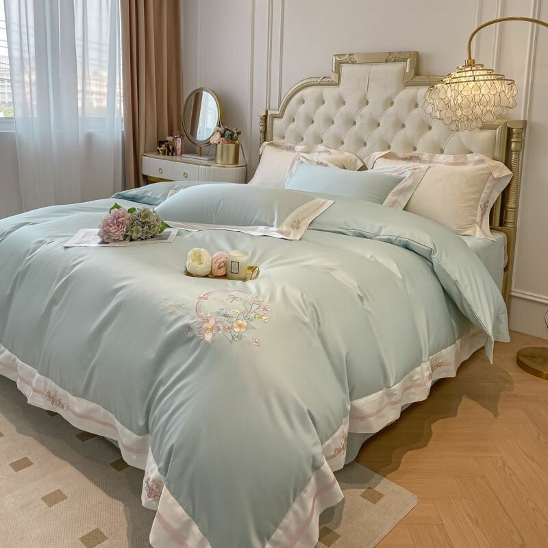 Комплект постельного белья и пододеяльников Dream Alice из длинноволокнистого хлопка с плотностью 200 нитей, очень мягкий, удобный и дышащий, подходит для кроватей шириной 1,5 м, 1,8 м и 2 м.