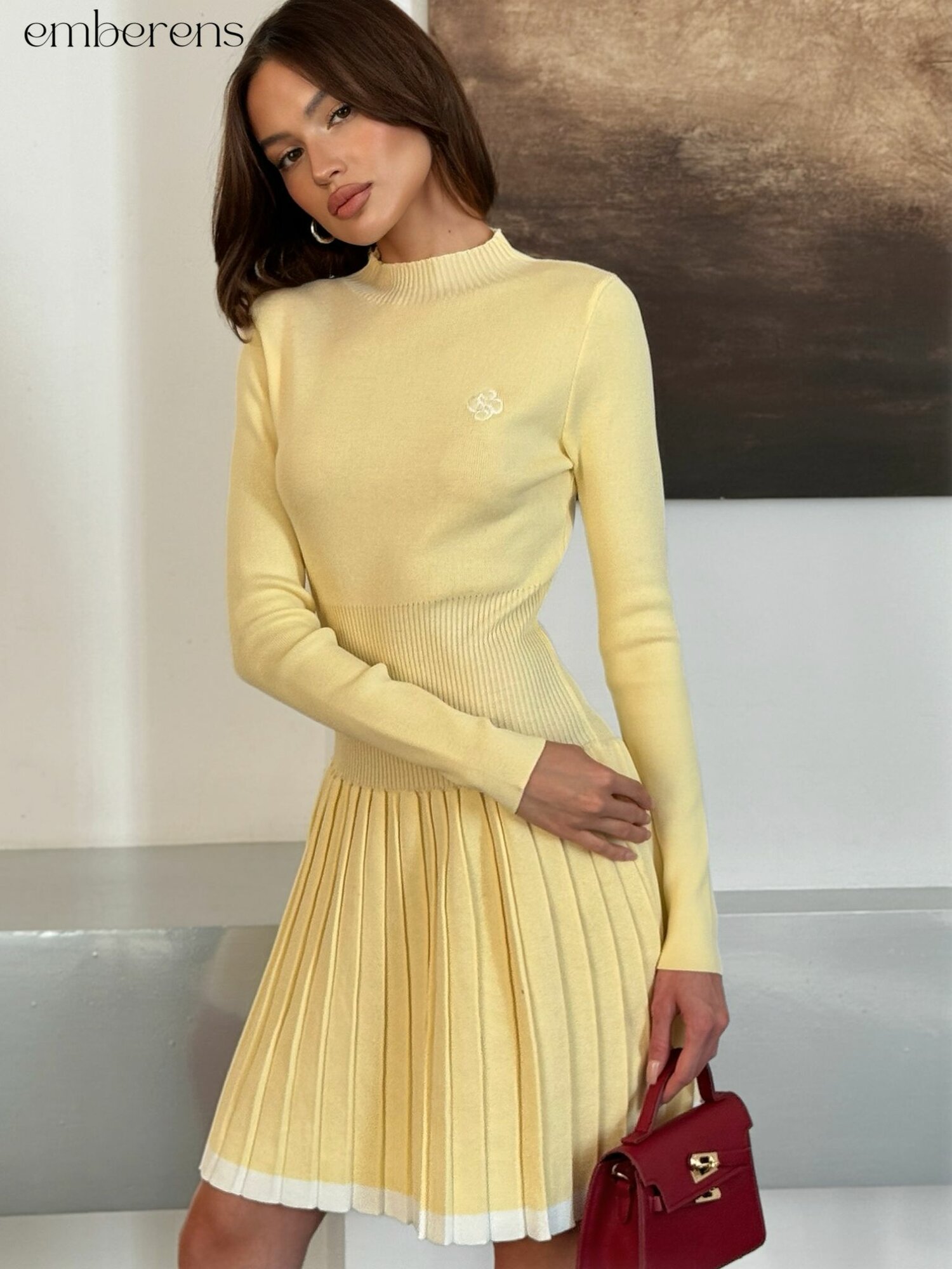 Платье Осень-зима 2025