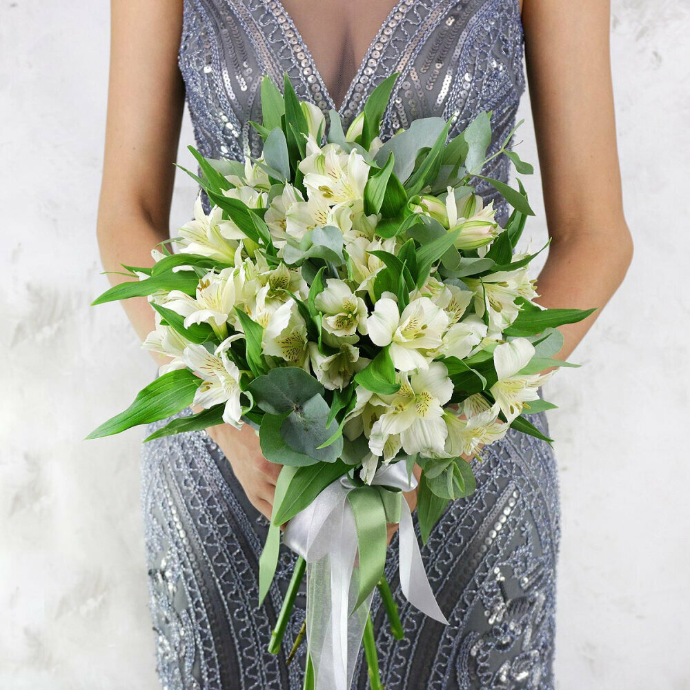 Букет Маркет "Букет Маркет", альстромерия и эвкалипт микс, 40см, белый и зеленый