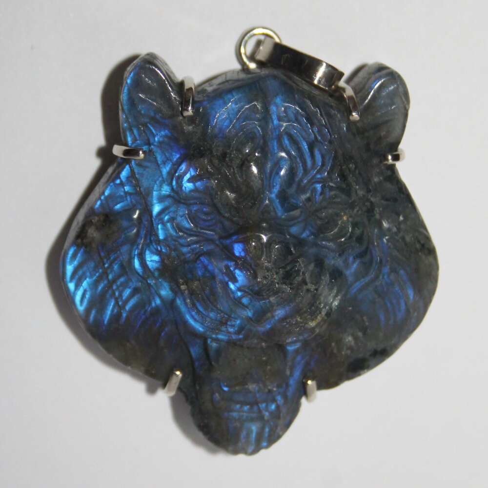 Подвеска, лабрадорит