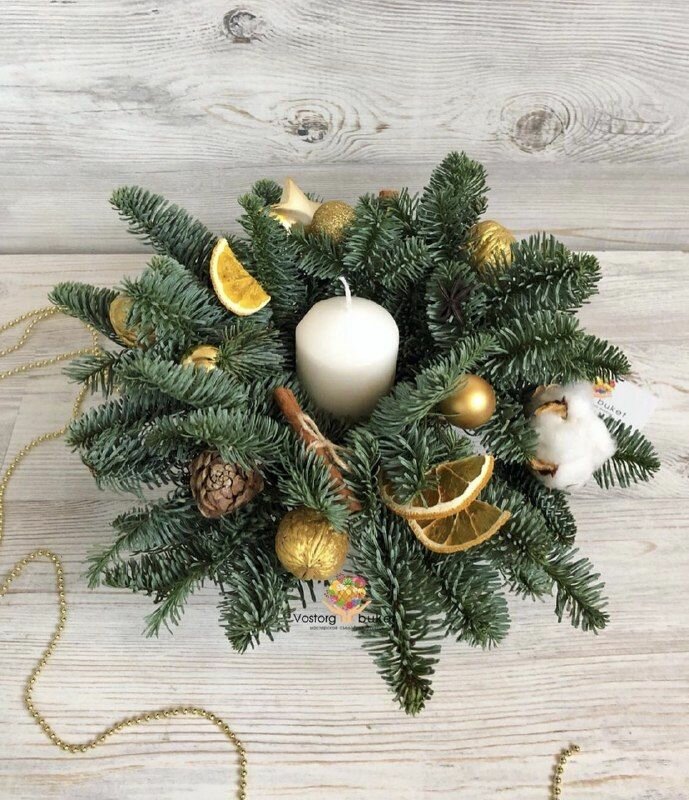 Композиция из нобилиса со свечой/ Елка новогодняя/ лапник/ новогоднее украшение
