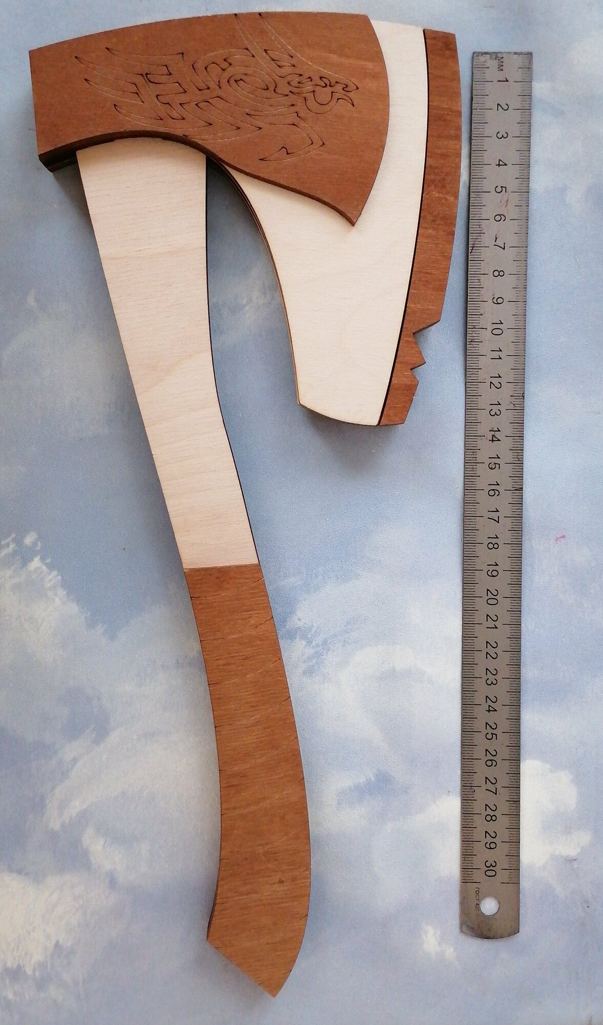 Деревянный игровой топор скифа. Дерево, Технолог