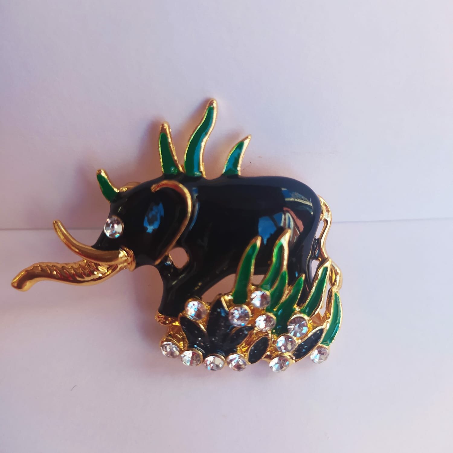 Брошь, эмаль, стразы
