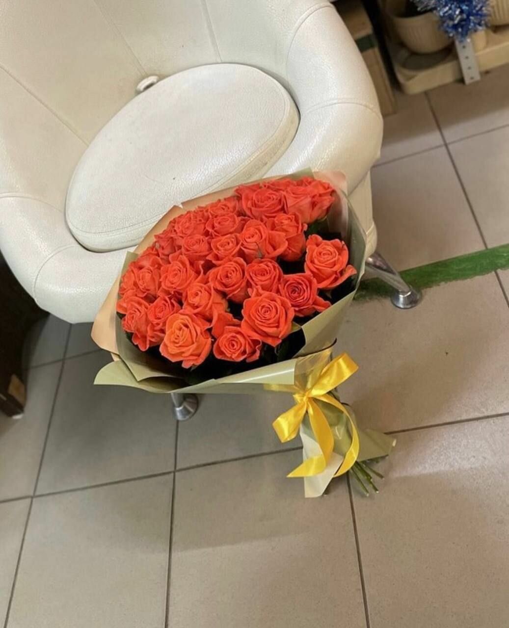 Розы эквадор 25шт / Букет / Цветы