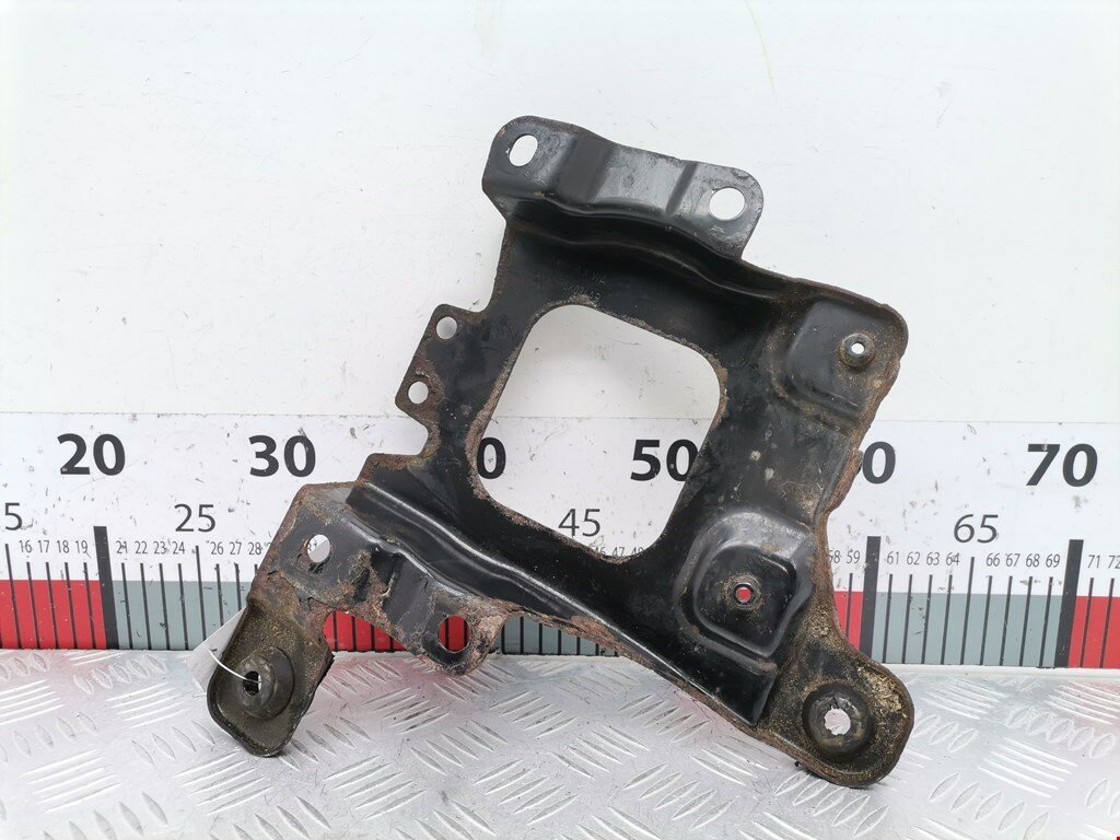 Крепление (корпус) аккумулятора Ford Kuga 1 1691947 арт. 1917047