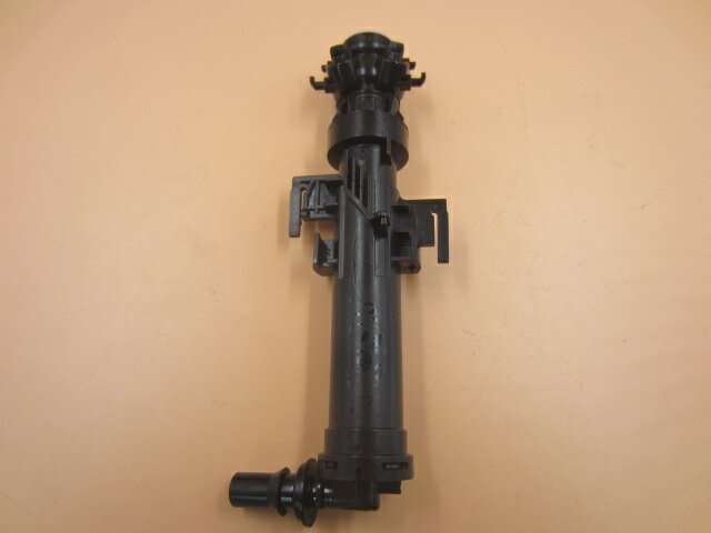 Форсунка омывателя фары правая совместима с Skoda Octavia A7 2018-2020 5E0955966E