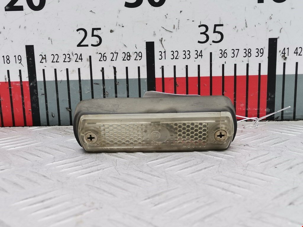 Фонарь габаритный левый MAN TGM 81252606101 арт. 1897557