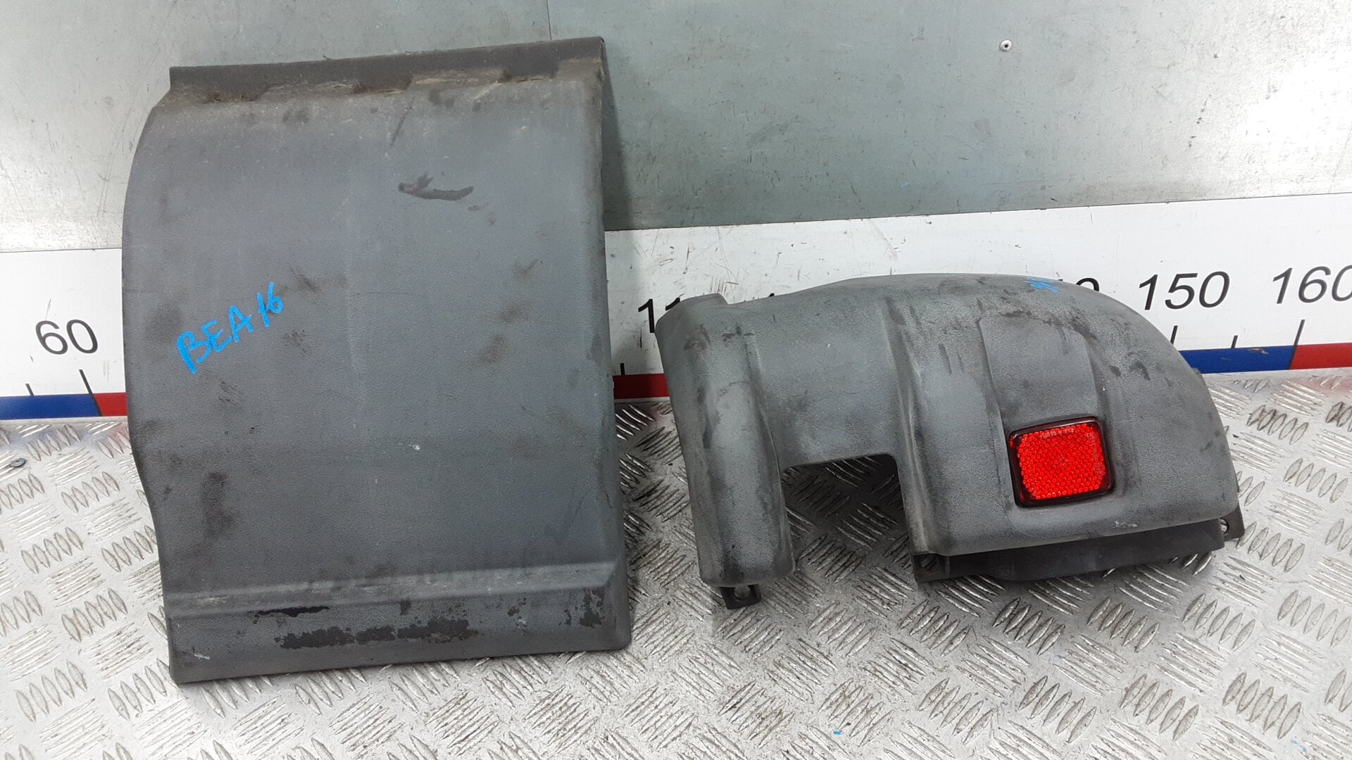 Клык бампера задний правый IVECO DAILY 4