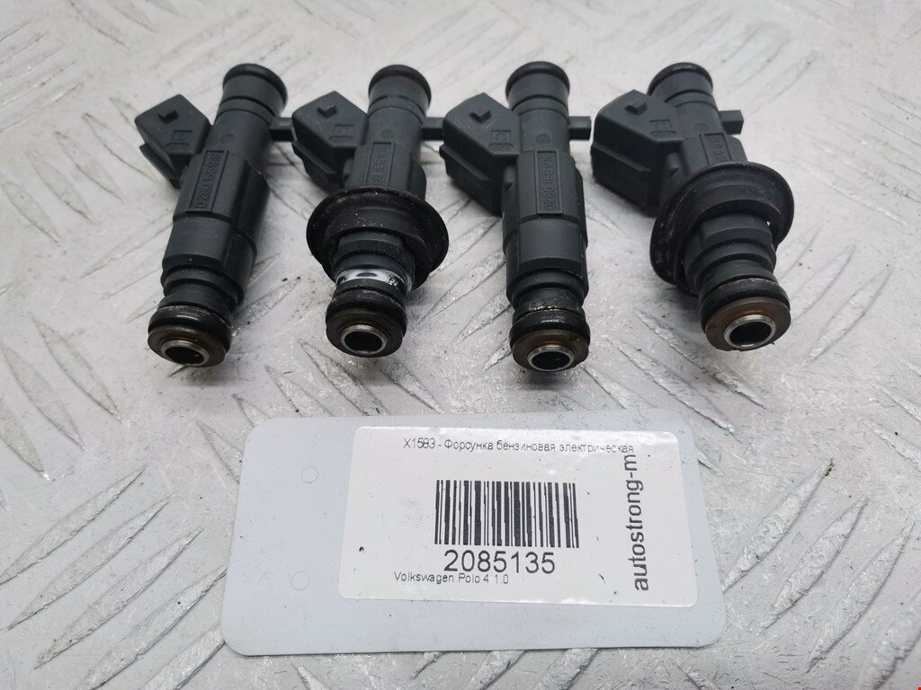 Форсунка бензиновая электрическая Volkswagen Polo 4 030906031J арт. 2085135