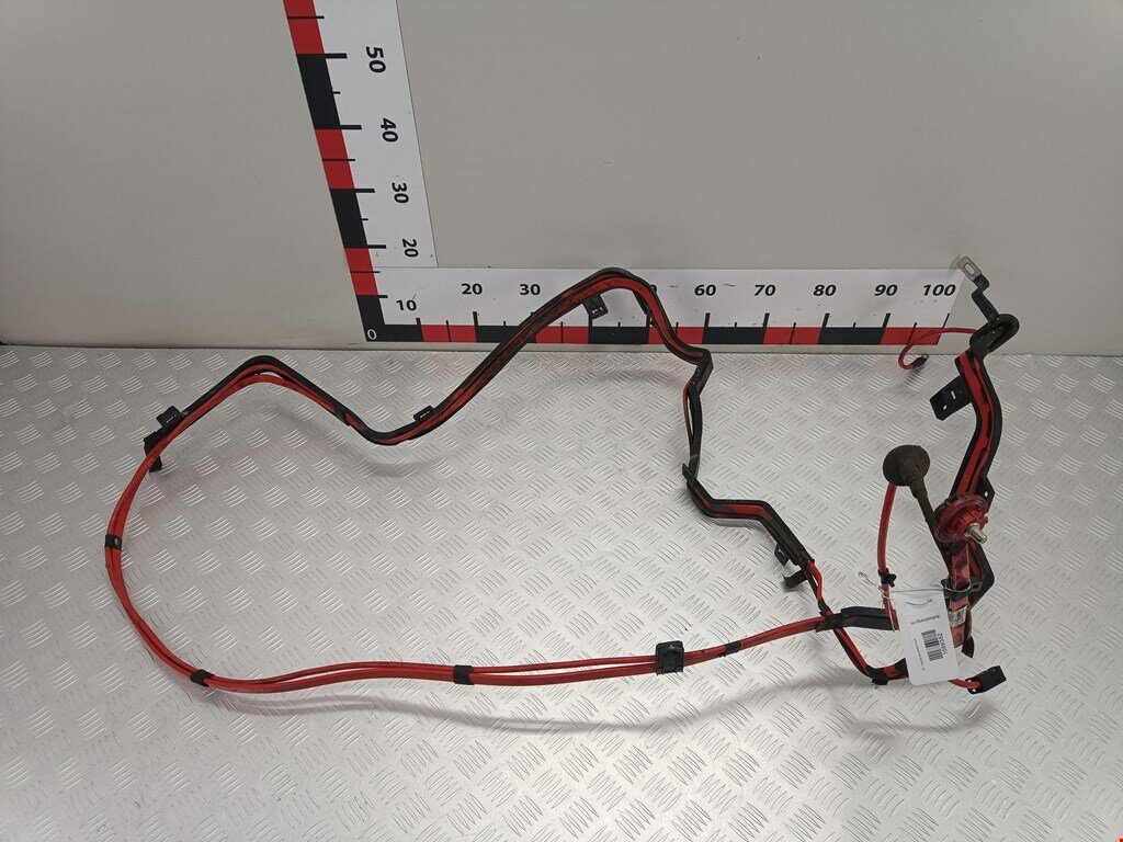 Провод высоковольтный (комплект) BMW 3-Series (F30/F31/F34/F35) 61129308292 арт. 1569352