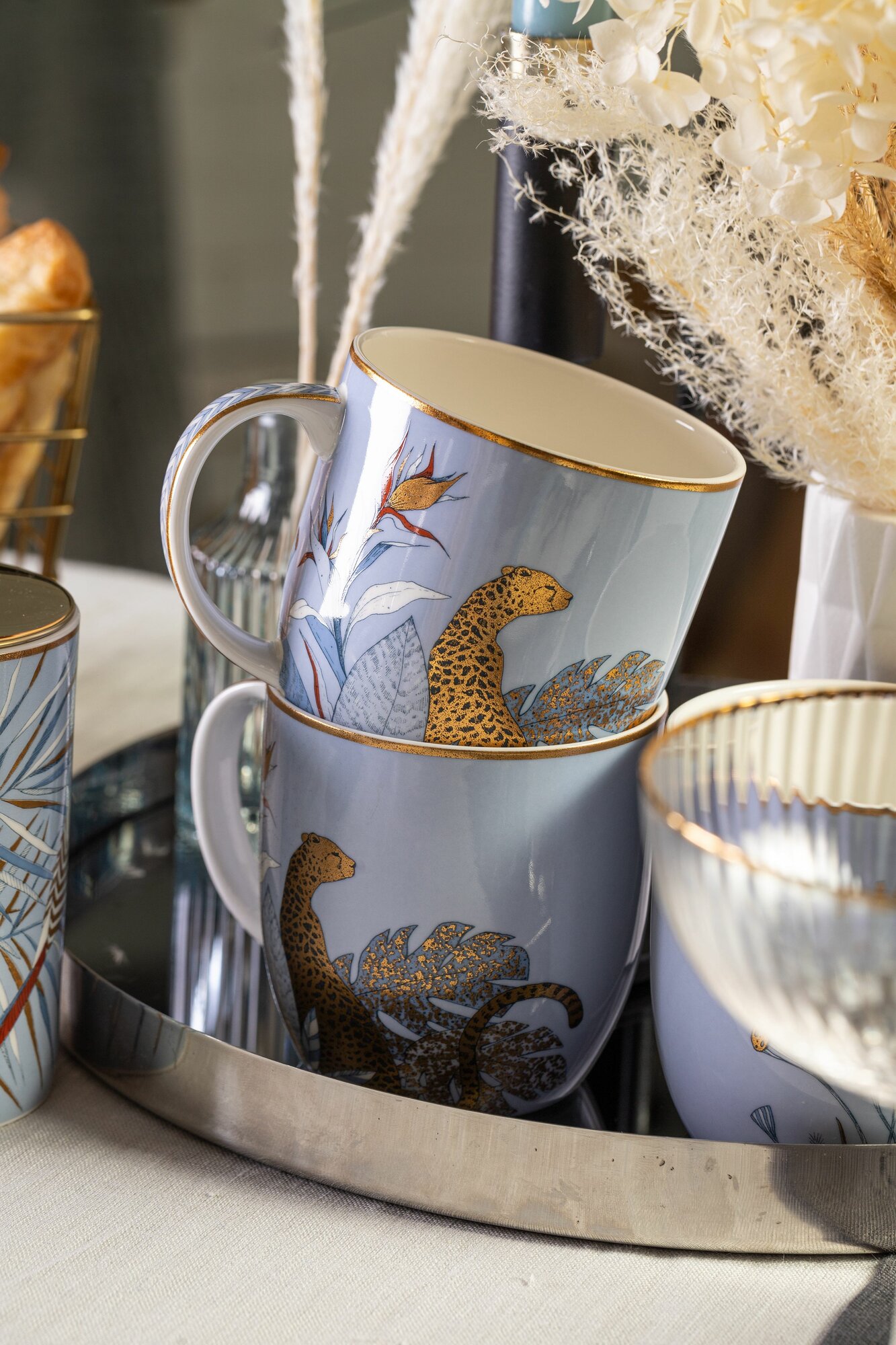 Фарфоровая кружка Valerie Concept для чая и кофе 350мл