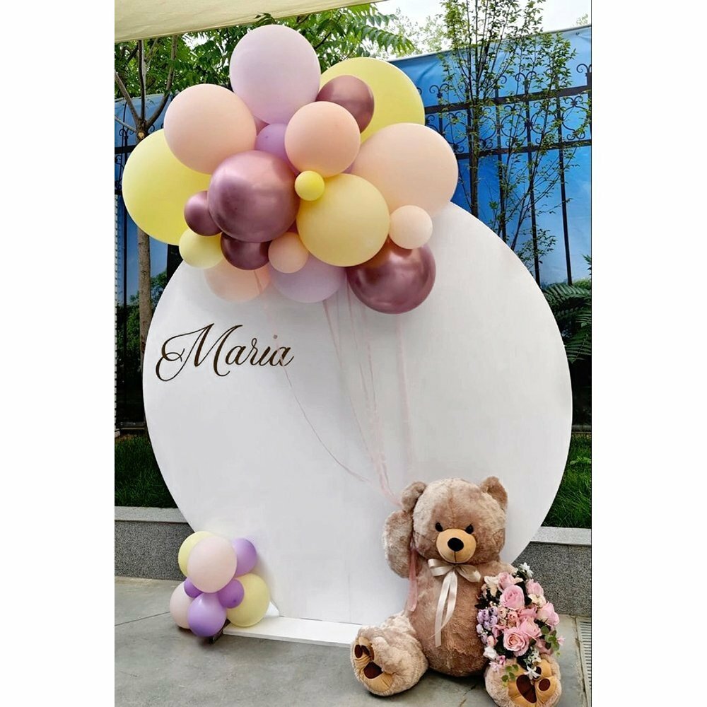 Круглая фотозона с медведем на День рождения