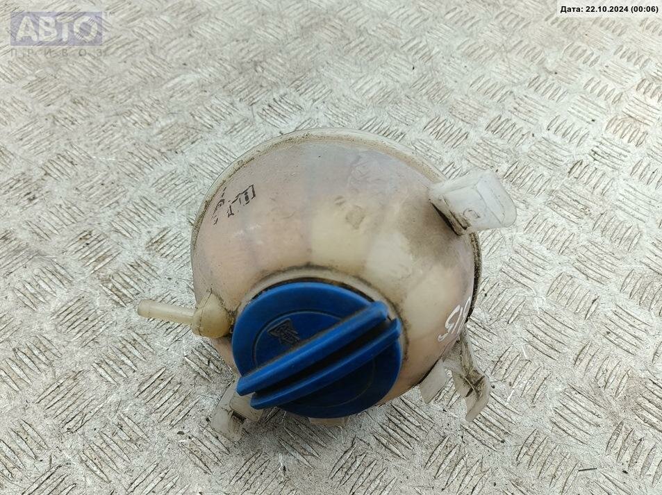 Бачок расширительный Volkswagen Golf-5