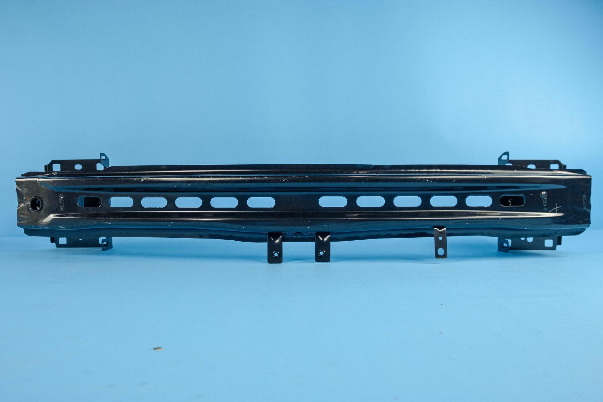 Усилитель переднего бампера Шкода Октавия 3 Skoda Octavia A7 2013-2020 балка жесткости гаситель удара