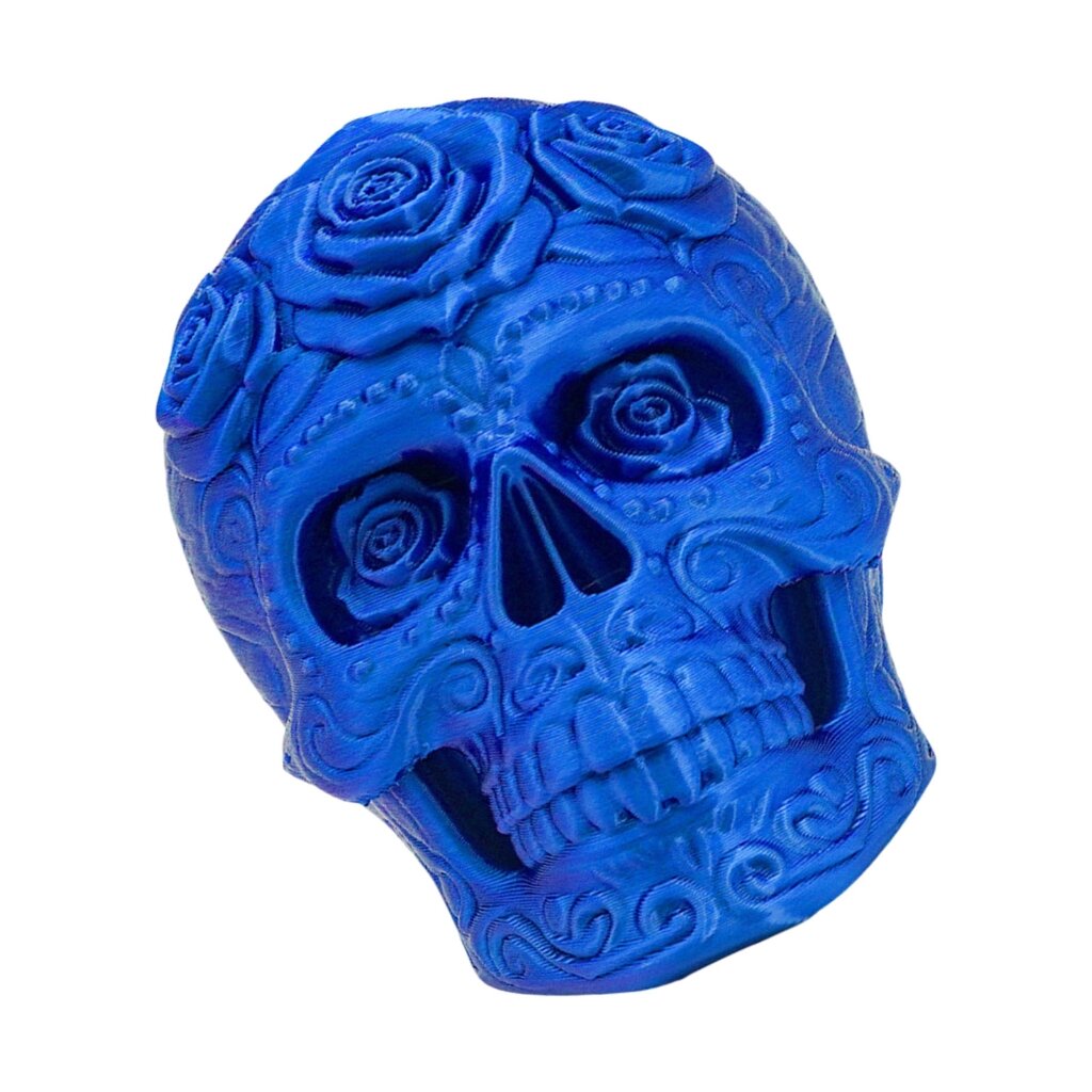 Пластиковый череп с темными розами для праздничного декора