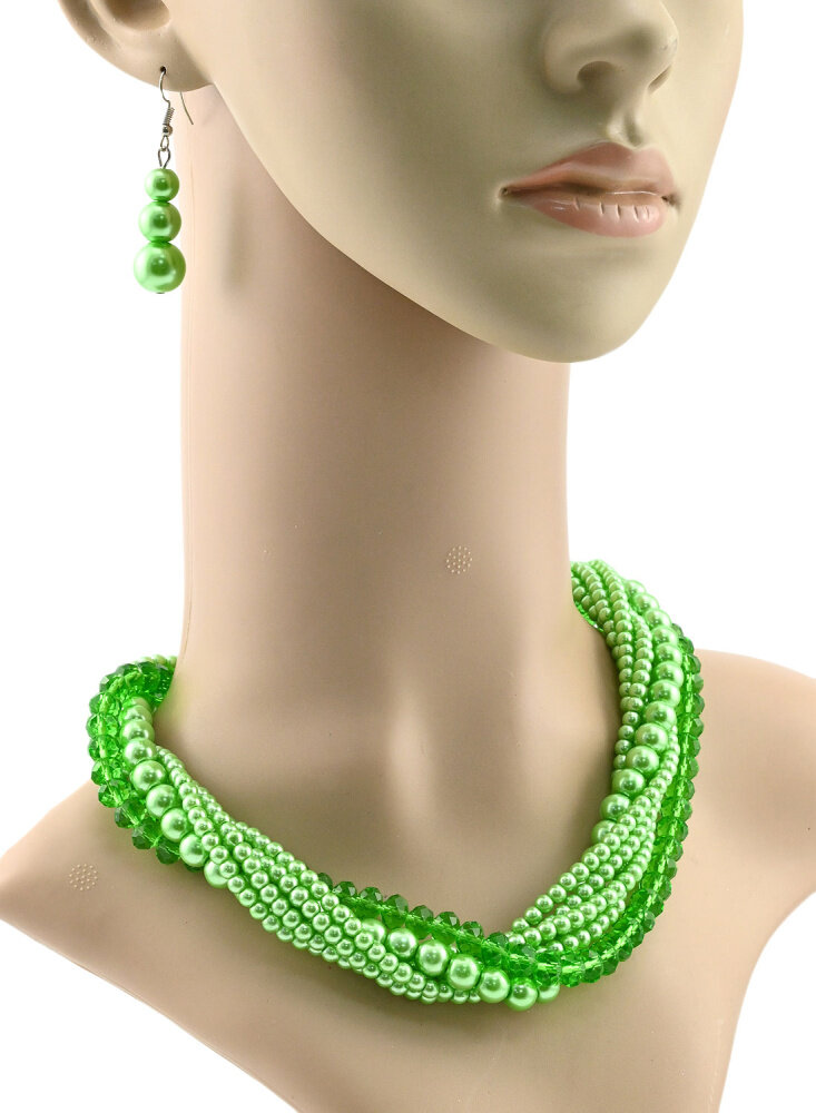 Комплект бижутерии: колье, серьги, жемчуг имитация