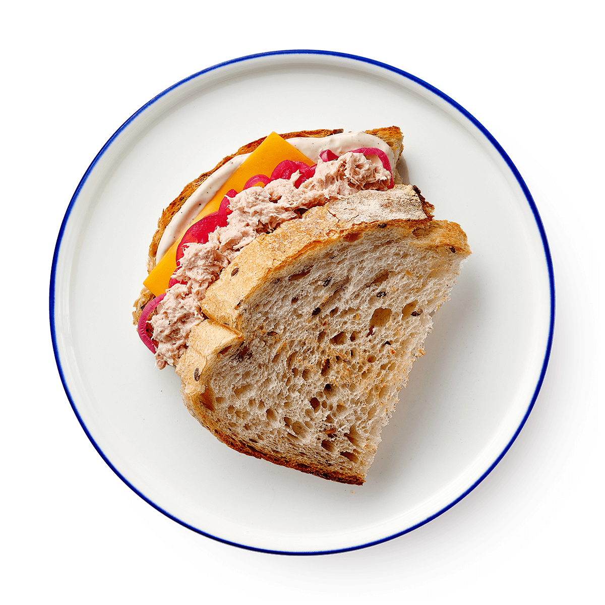 Сэндвич "Mates", с тунцом, сыром чеддер, луком и сырным соусом, 155 г