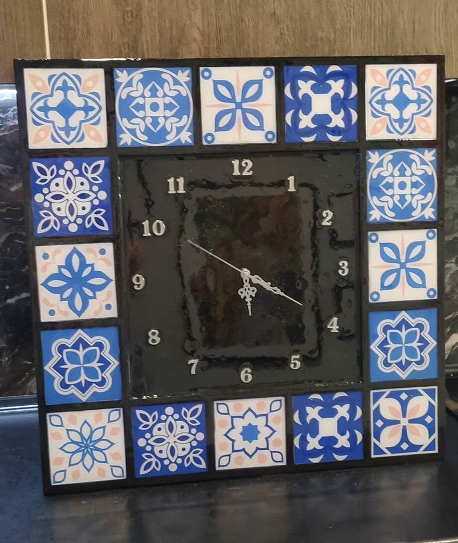 Настенные часы FSB1 "Сказка", кварцевые, 56х56см, плавный ход