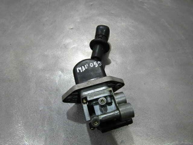 Кран ручного тормоза Diesel Technic, MAN TGA, TGX, TGS