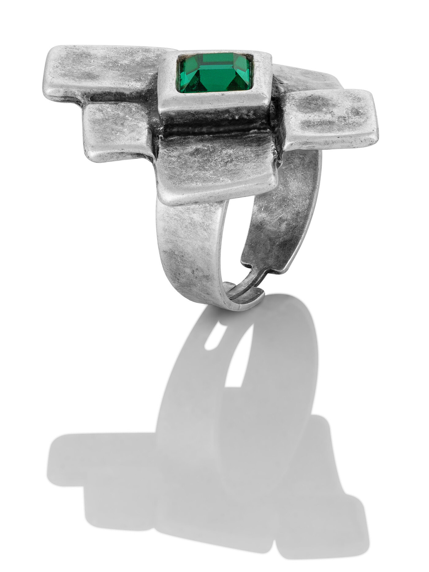 Кольцо, кристалл